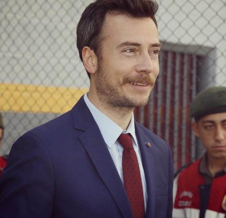 Avlu Tüm Oyuncu Kadrosu (Yeni Gelenler DAhil)