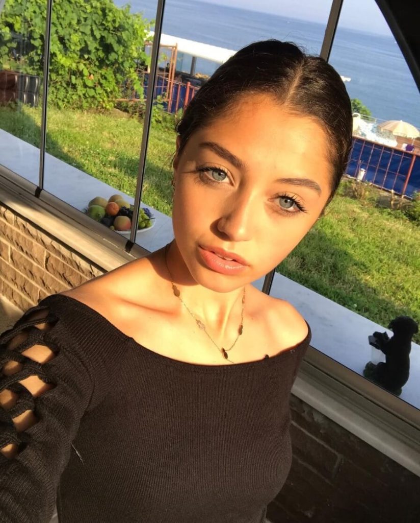 Kayra Zabcı Kimdir? Alparslan Büyük Selçuklu Seferiye Hatun