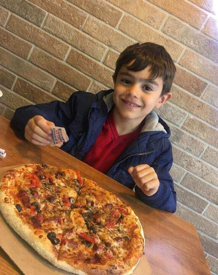 Metehan Parıltı Kimdir? Kuzgun’un Çocukluğu