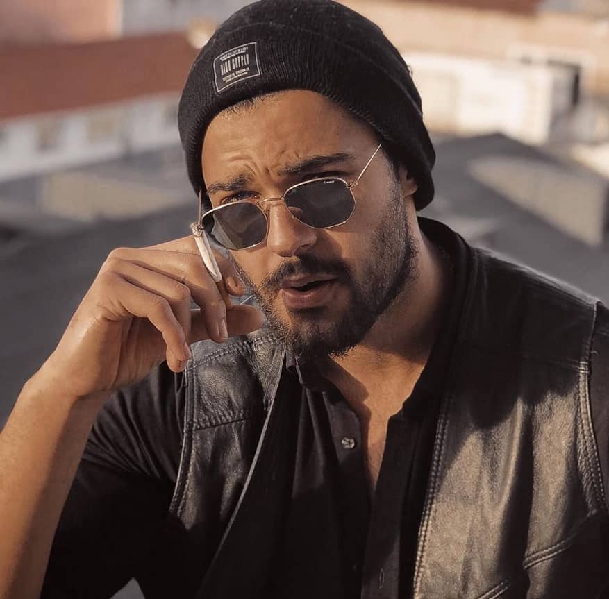 Berk Bakioğlu Kimdir? Kaç Yaşında? Boyu Kilosu Sevgilisi (Sevdim Seni ...