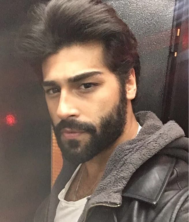 Ya İstiklal Ya Ölüm Oyuncuları Kadrosu ve Konusu