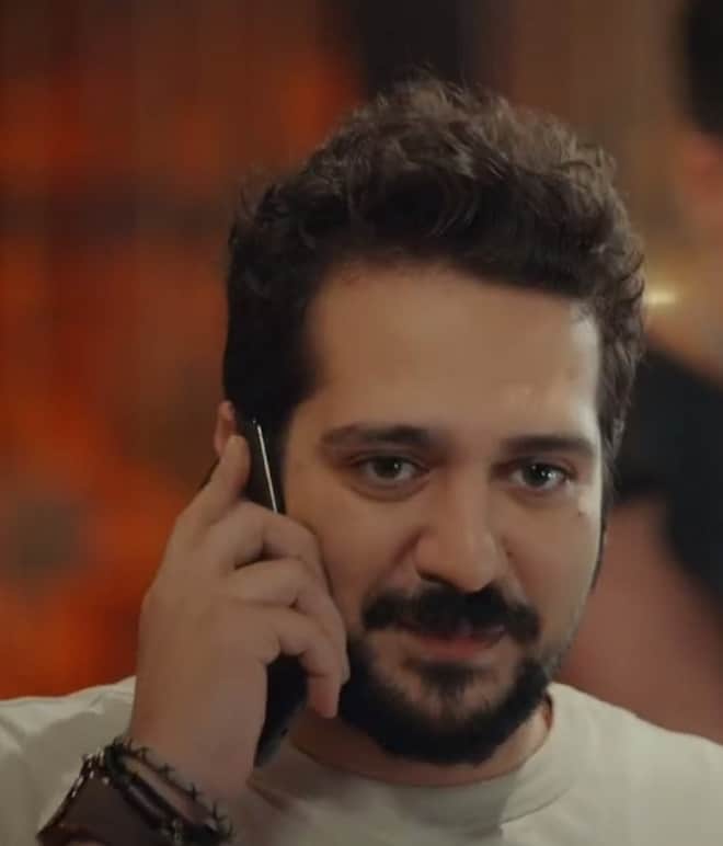 Bay Yanlış Oyuncuları Kadrosu ve Tüm Karakterleri