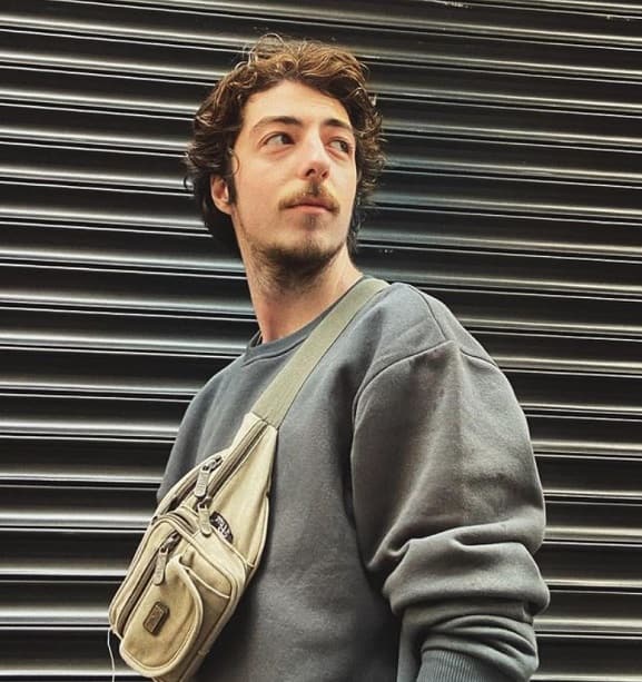 UFO Filmi Oyuncuları Kadrosu