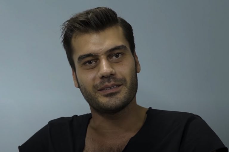 Kasaba Oyuncuları Karakterleri (Netflix)