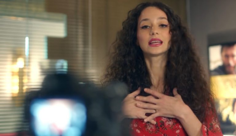 Sipahi Elif Kimdir? Zeynep Oymak Kim?