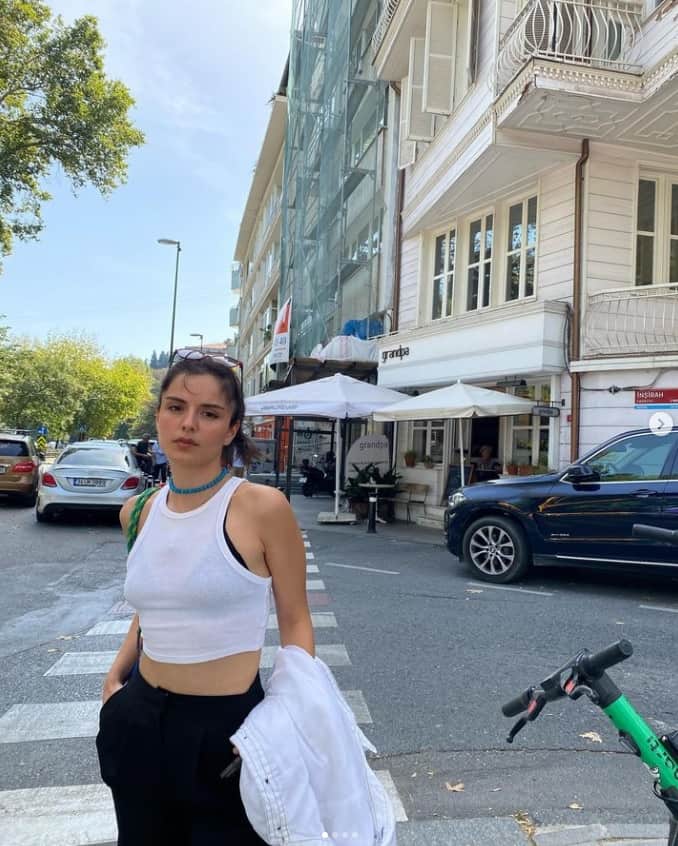 Veda Mektubu Hatice Kimdir? Hande Eleman Kim? Sevgilisi