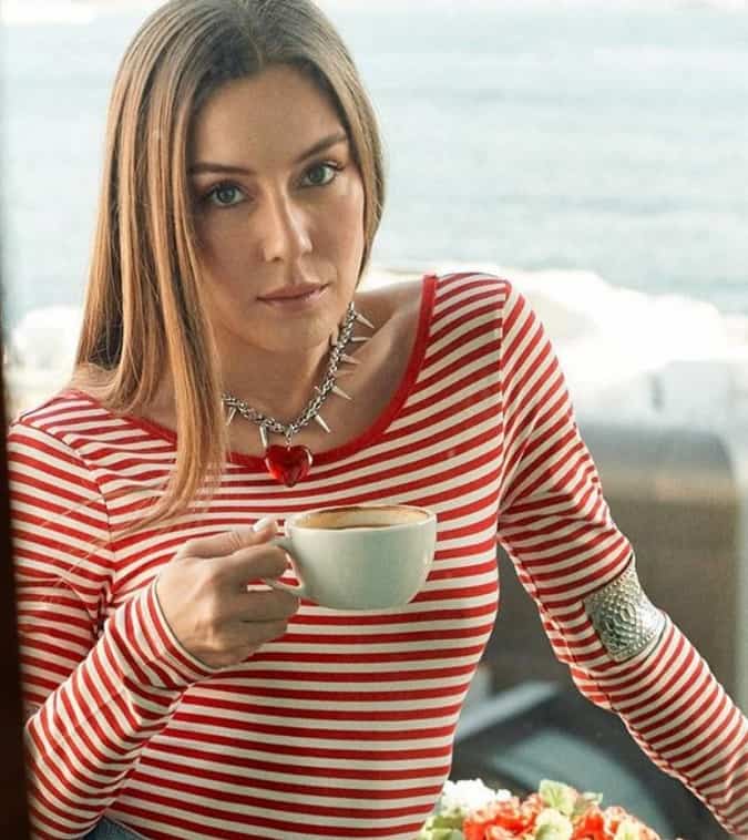 Hava Muhalefeti Oyuncuları ve Vizyon Tarihi