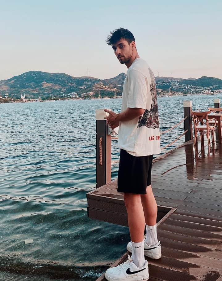 Kendi Düşen Ağlamaz Alp Kimdir? Dinç Daymen Kim? Sevgilisi