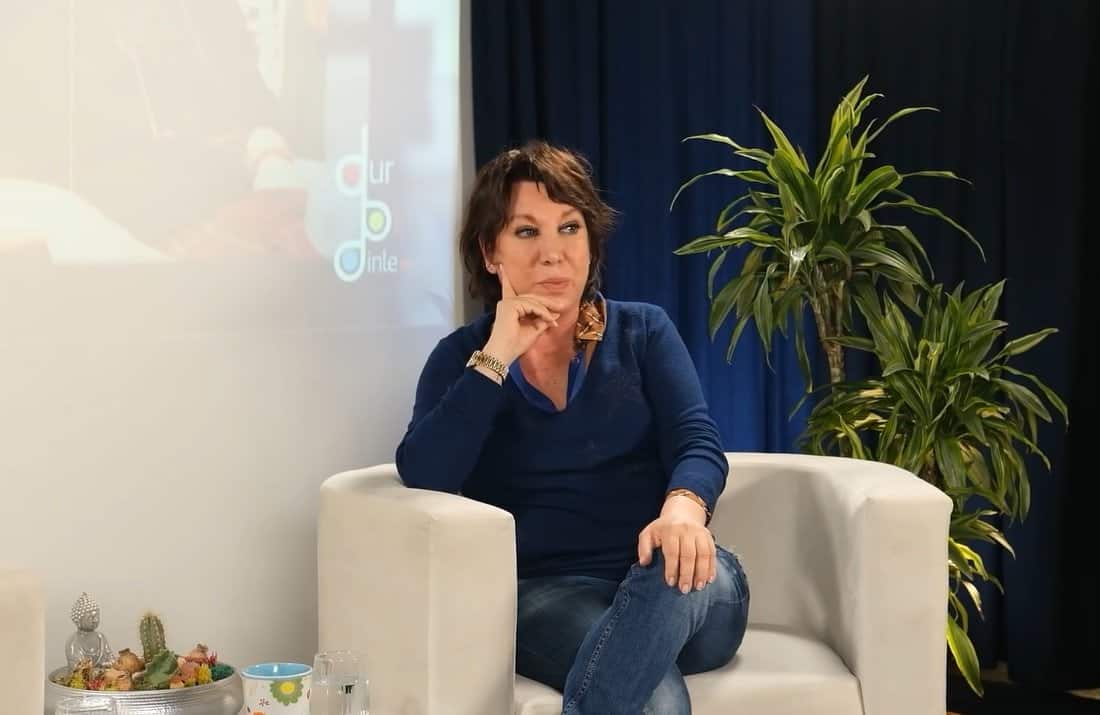 Yaz Şarkısı Oyuncuları (Oyuncu Kadrosu Ve Karakterleri)