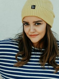 Yaz Şarkısı Oyuncuları (Oyuncu Kadrosu Ve Karakterleri)