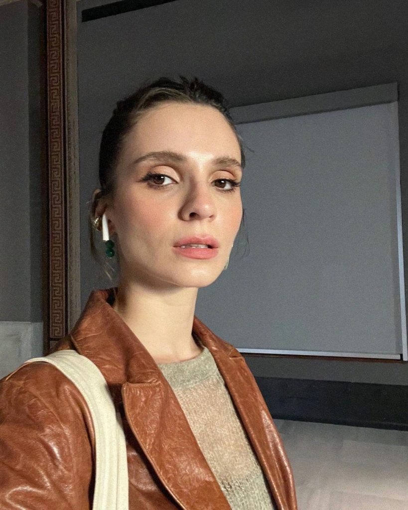 Sandık Kokusu Oyuncuları (Oyuncu Kadrosu ve Karakterleri)