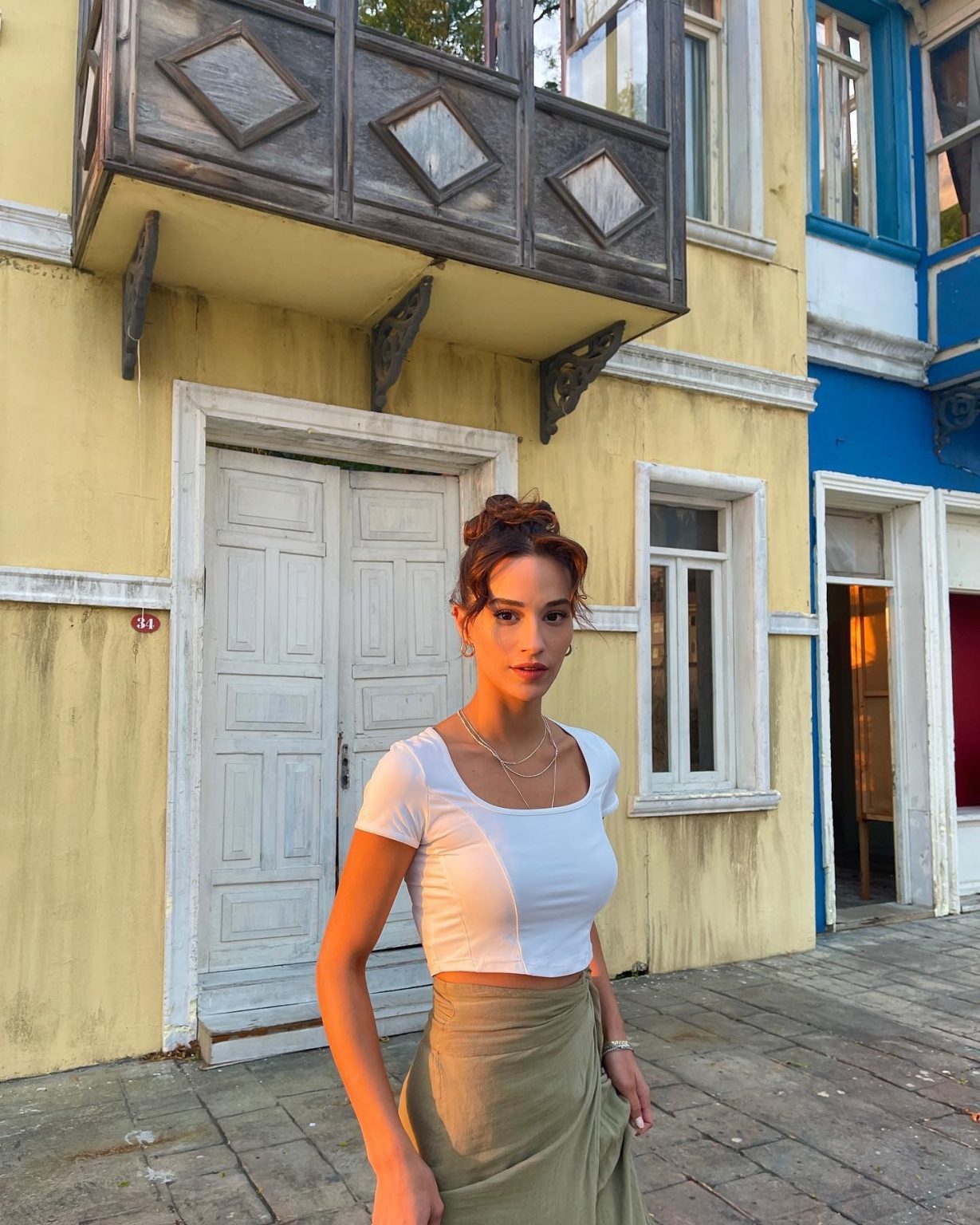 Ağlayan Gelin Yeşil Kimdir? Sude Zülal Güler Kim? Sevgilisi