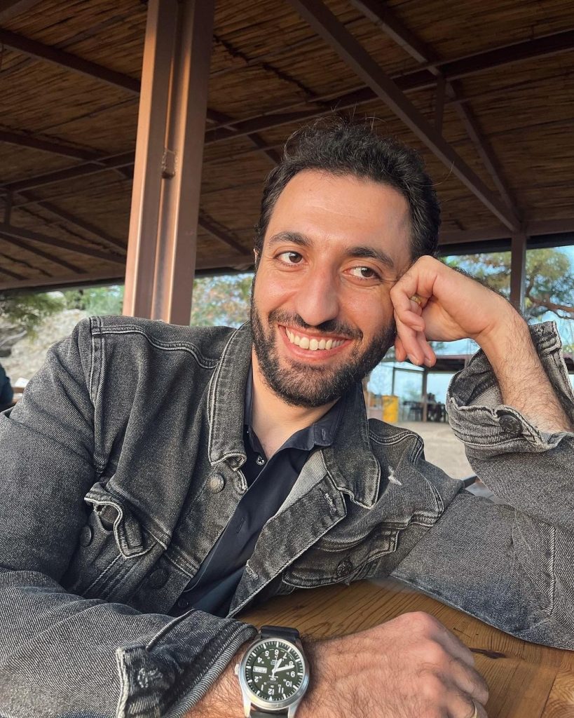1 Magazine Life - Menevşe Ve Ekin Aksoy Kimdir? / Bir Sevdadır