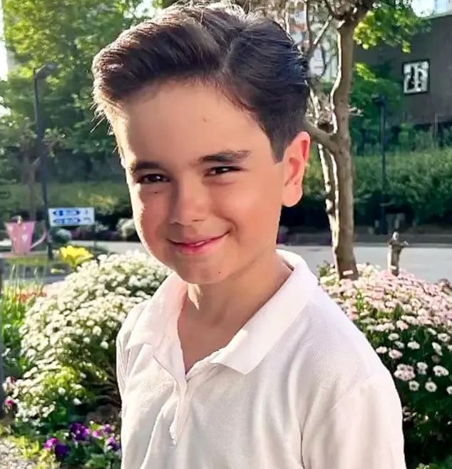 Aziz Mahmud Hüdayi: Aşkın Yolculuğu Oyuncuları