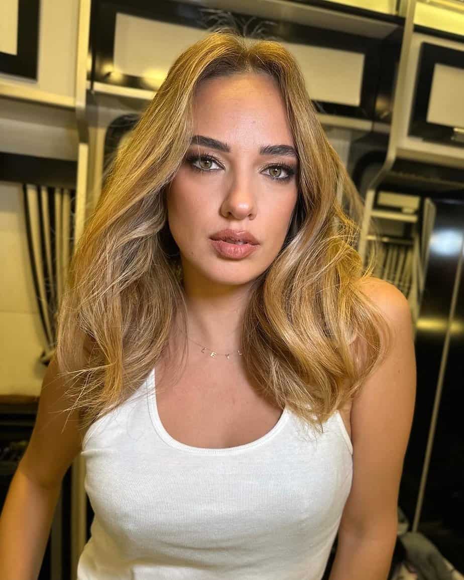 Esas Oğlan Oyuncuları (Gain)