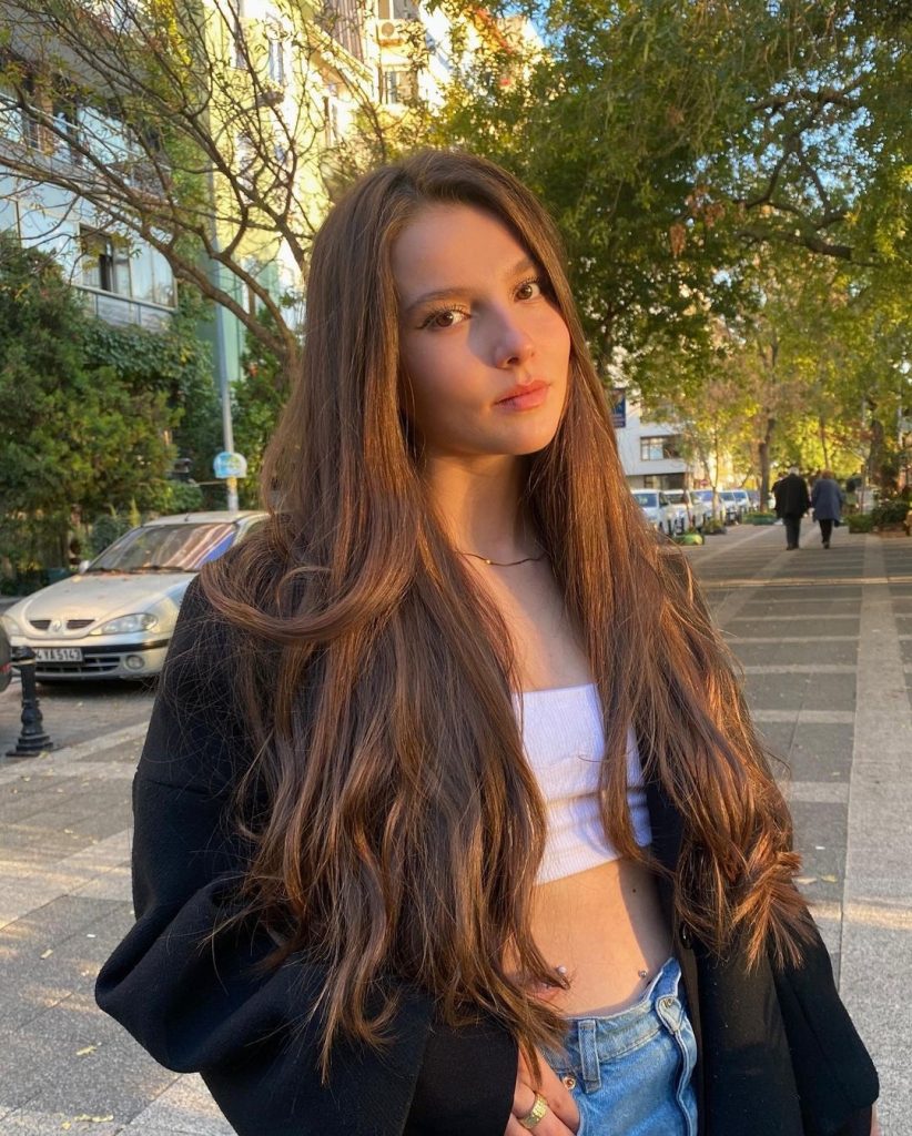 Yabani Tuba Kimdir? (Asi’nin Kardeşi) İlayda Sezgin Kim? - Dizi Seti