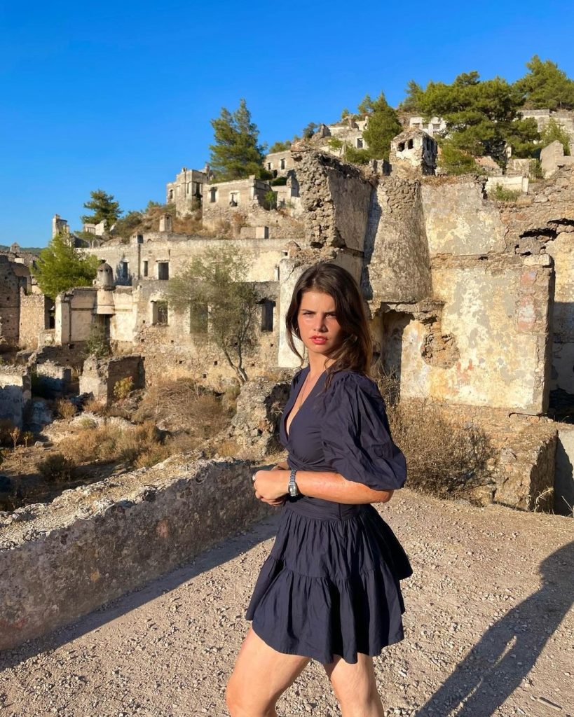 Sahipsizler Zeliha Kimdir? Doğa Bayram Kim? Sevgilisi