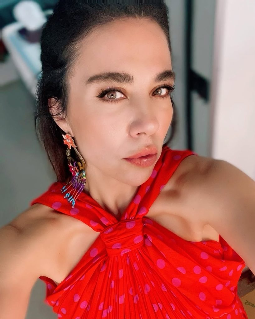 Yeni Hayat Oyuncu Kadrosu Gain (Yeni Hayat Oyuncuları)