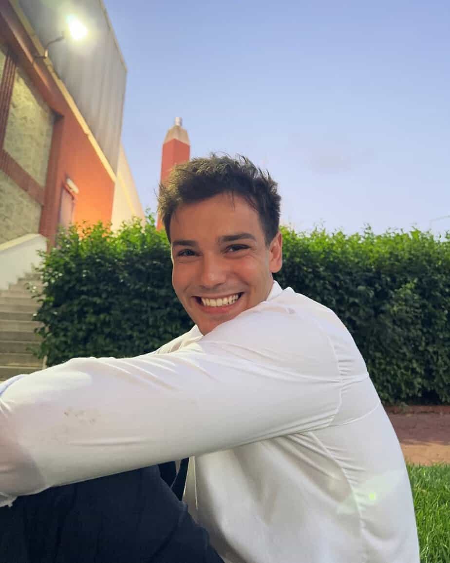 Kızgın Topraklar Aras Kimdir? Taha Baran Özbek Kim? Sevgilisi